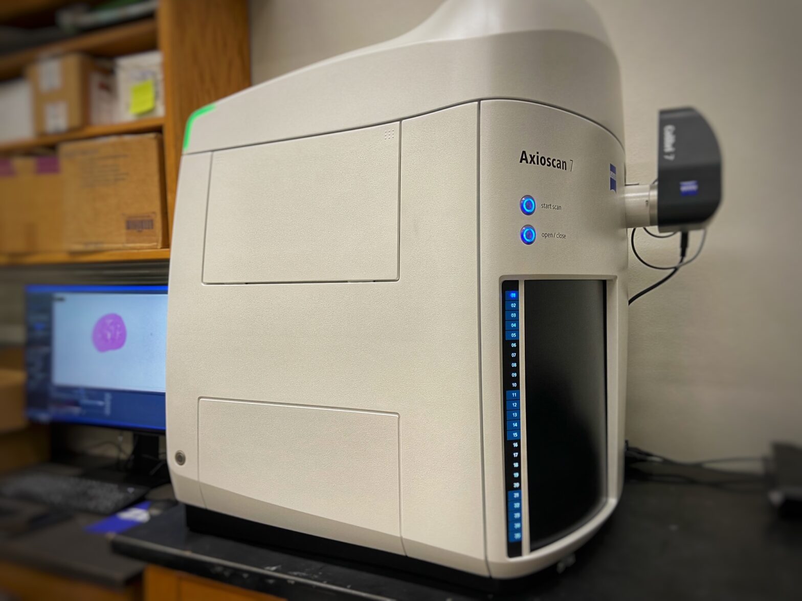Revolutionize your microscopy with Axioscan 7 training class.